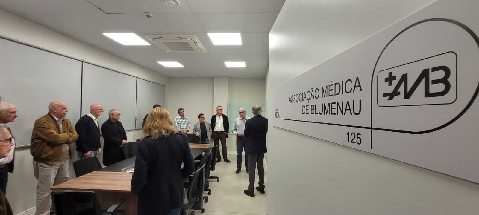 ACM | Associação Médica de Blumenau inaugura nova sala e fortalece suas ...