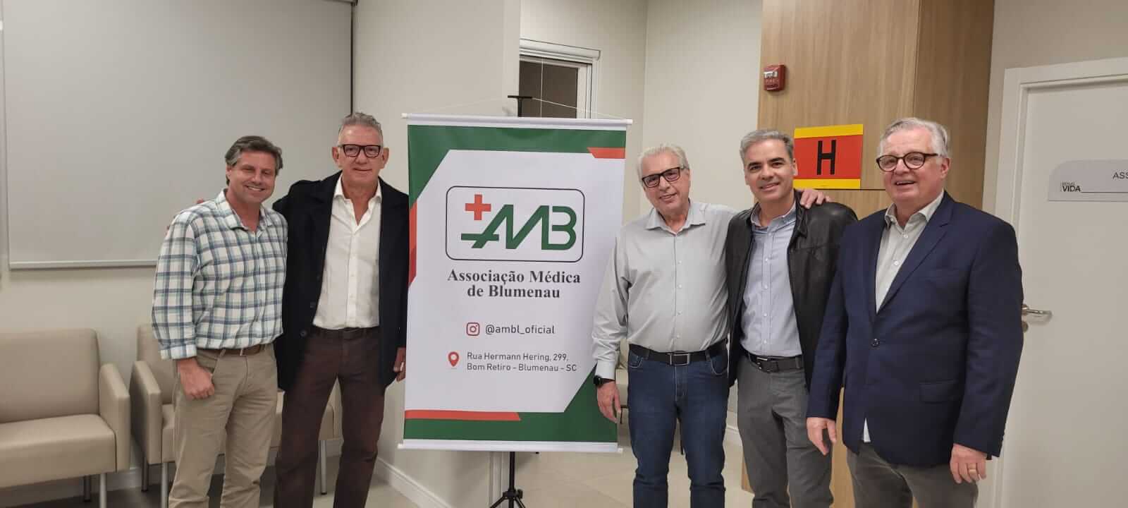 ACM | Associação Médica de Blumenau inaugura nova sala e fortalece suas ...